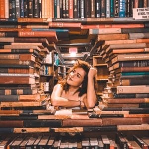 15 Of The Best Critical Thinking Books That Come Packed With Examples