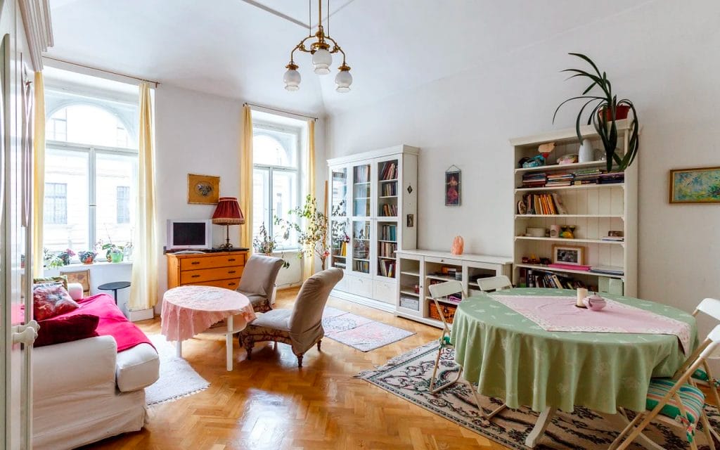 What Is a Memory Palace? (How to Build and Use One Properly)