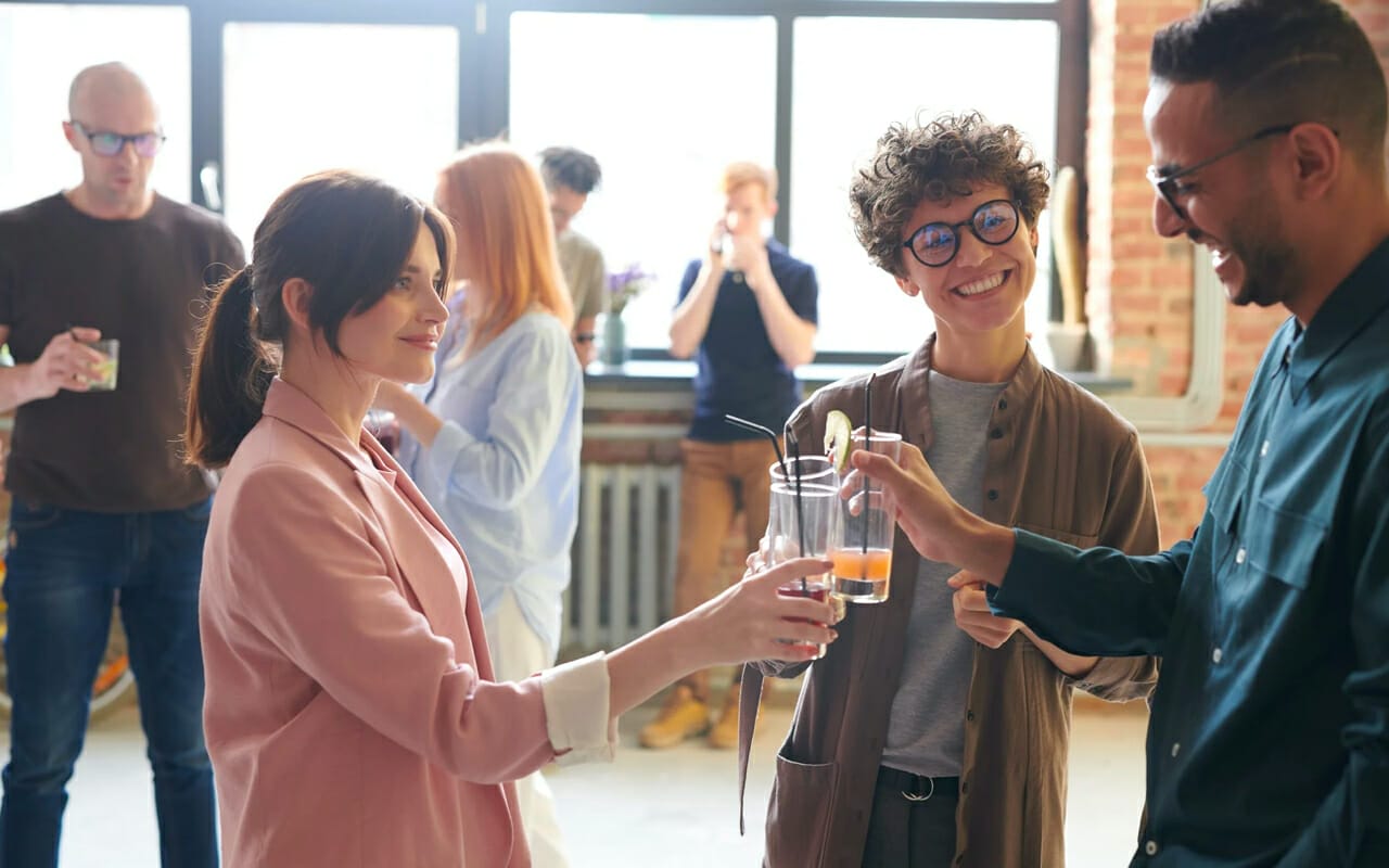 Story Method: How To Master This Unique Mnemonic Strategy Fast