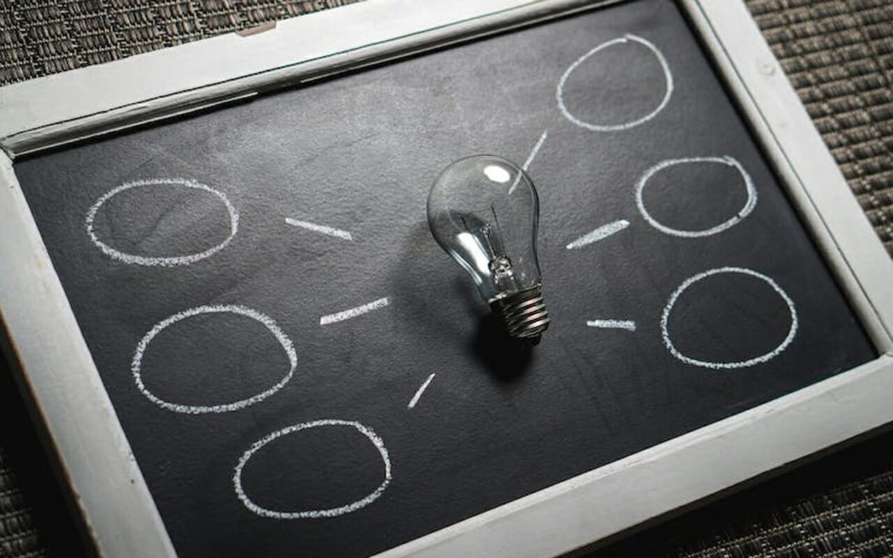 The Chunking Memory Strategy Explained: 7 Powerful Techniques